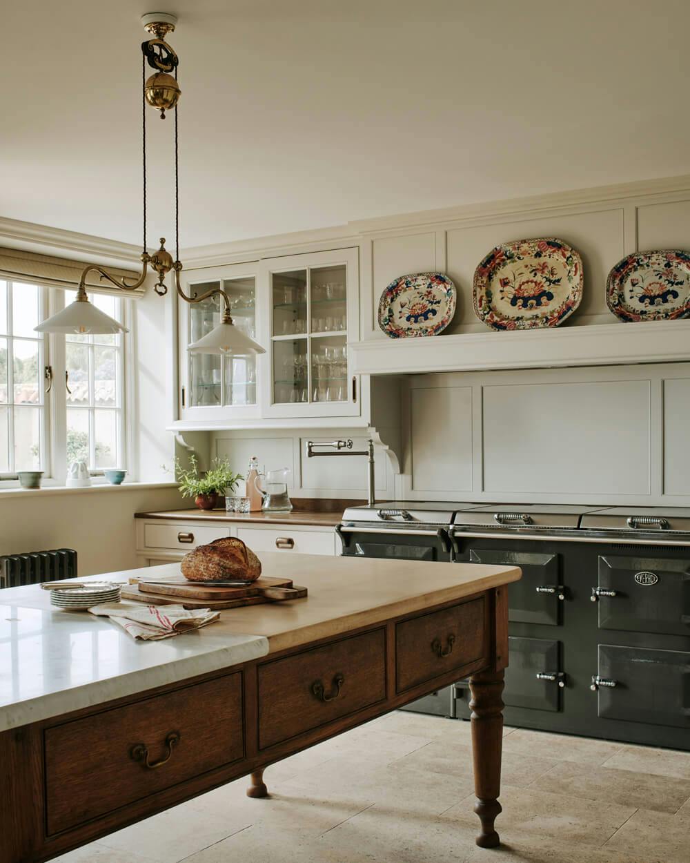 Classic Edwardian Kitchen | ODORNE