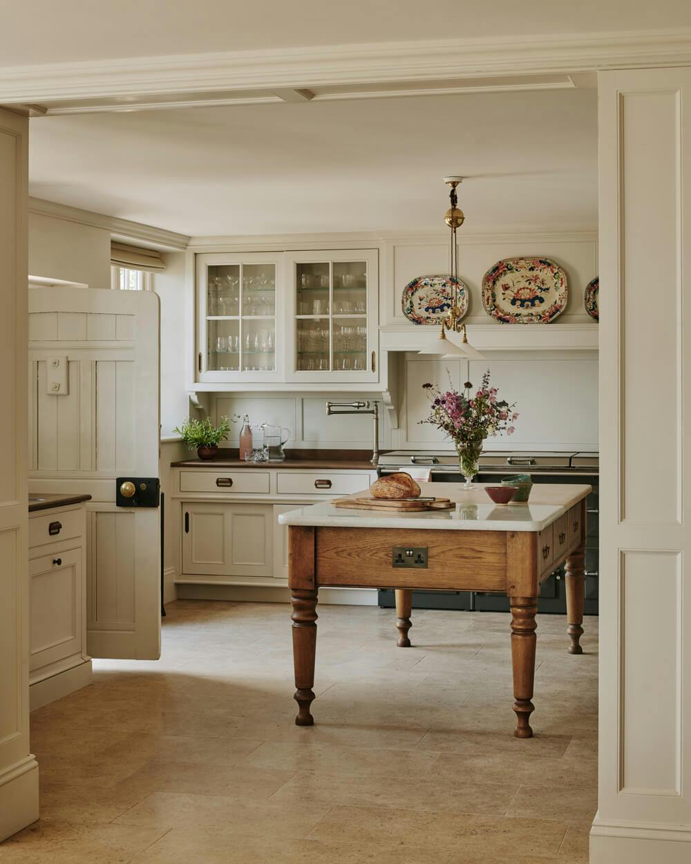 Classic Edwardian Kitchen | ODORNE